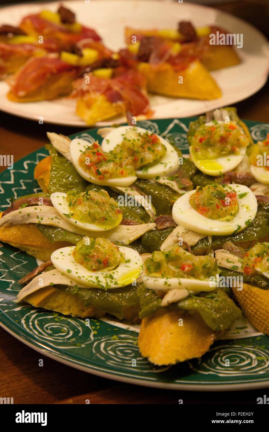 Baskische tapas -Fotos und -Bildmaterial in hoher Auflösung – Alamy