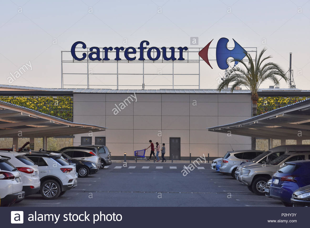 Carrefour Spain Stockfotos & Carrefour Spain Bilder - Alamy