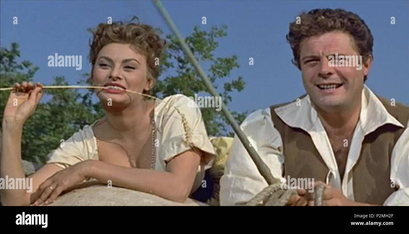 . Sophia Loren und Marcello Mastroianni in einer Szene der ...