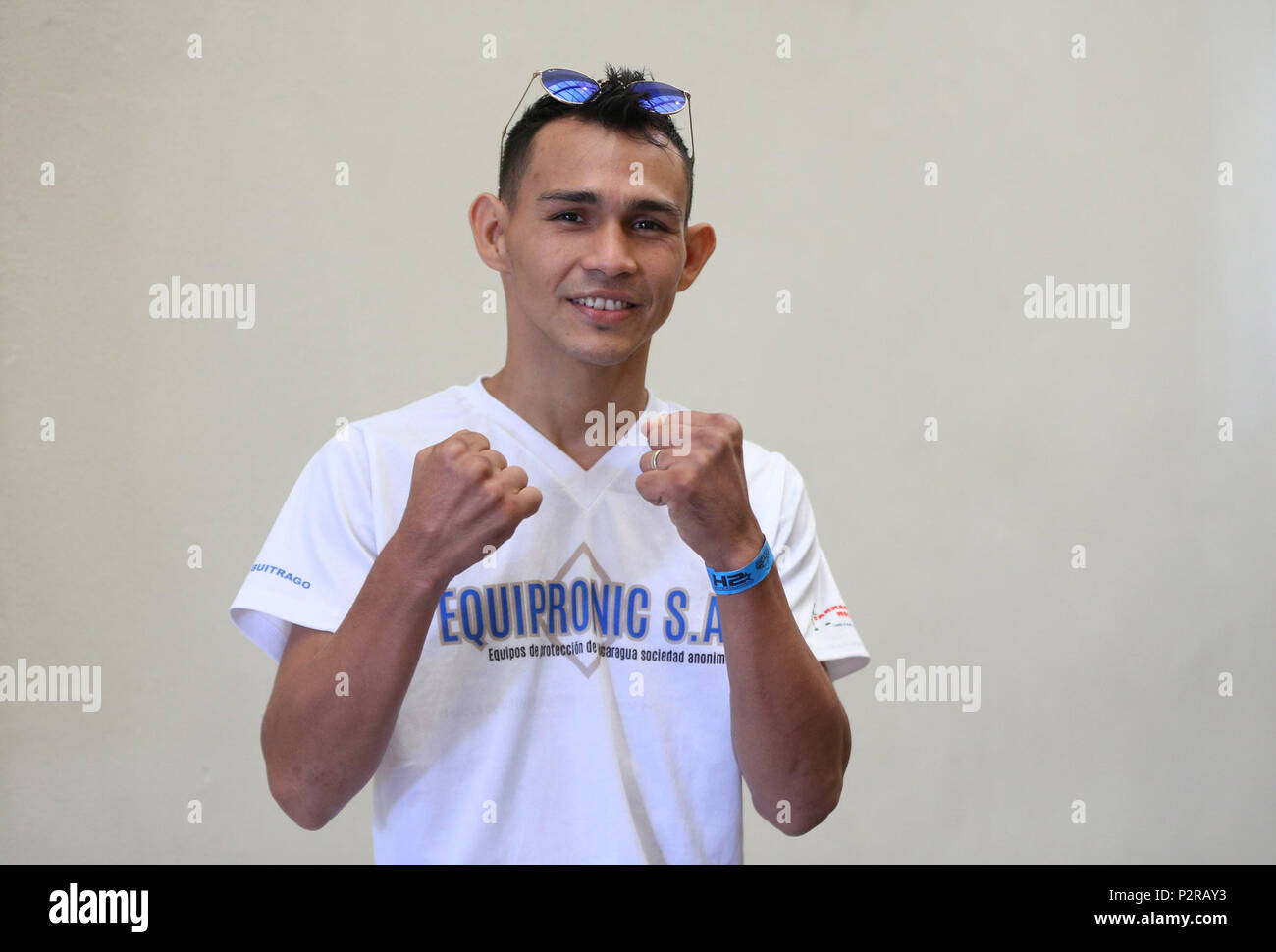 San Juan de Pesaje pelea de zur Tulo mundial de Tito Acosta vs Carlos ...