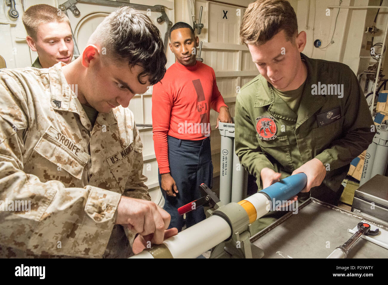 Mk 66 mod 4 rakete -Fotos und -Bildmaterial in hoher Auflösung – Alamy