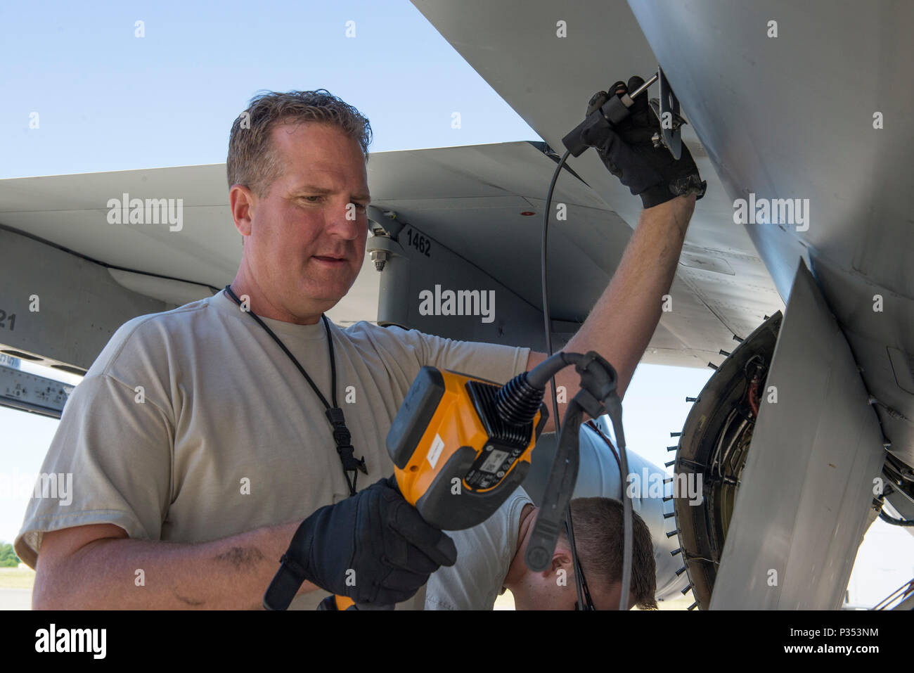 Us Air Force Tech. Sgt. Mark Rogowski, Aerospace propulsion Techniker ...