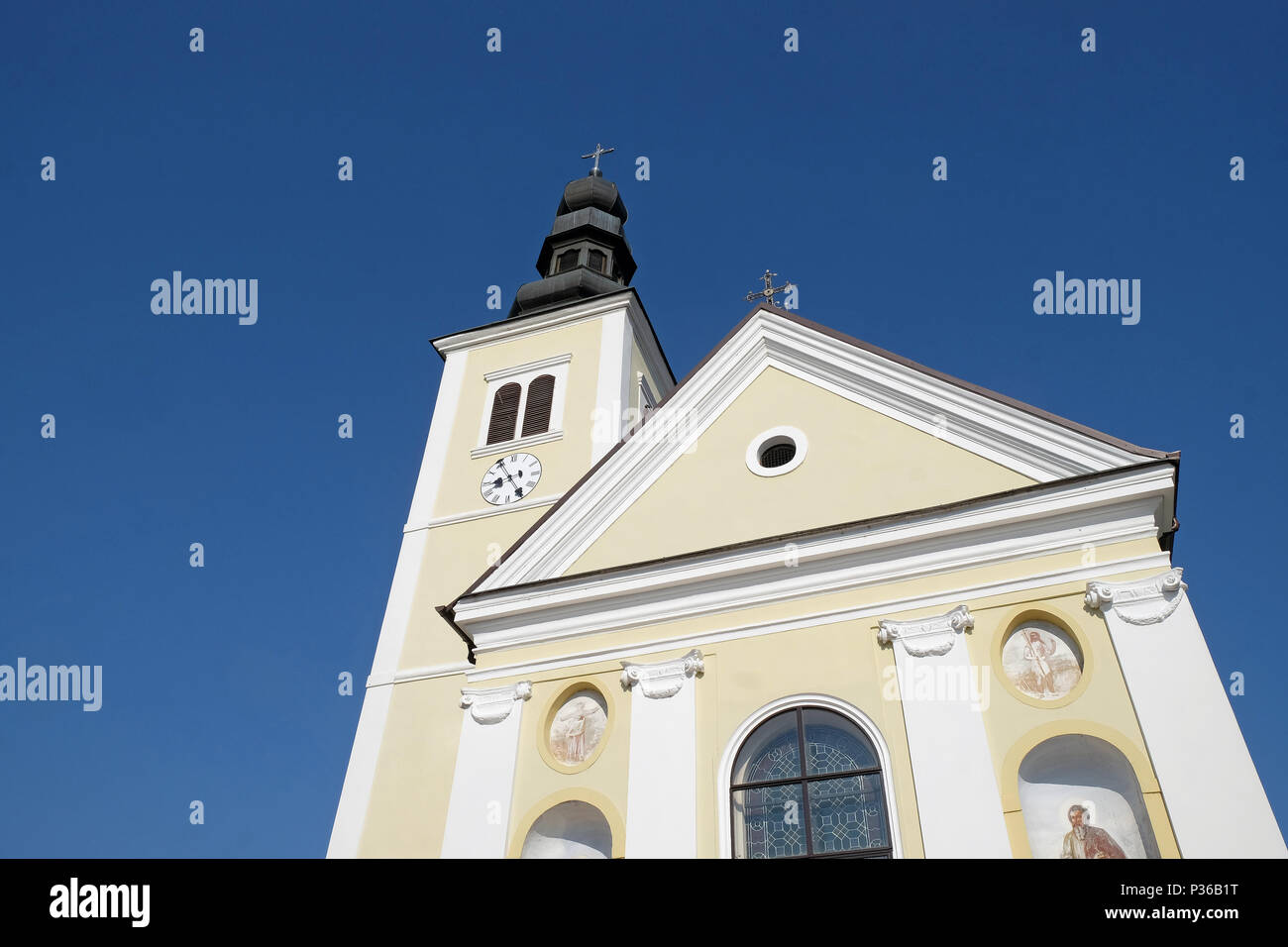 Altarbild des heiligen kreuzes -Fotos und -Bildmaterial in hoher Auflösung – Alamy