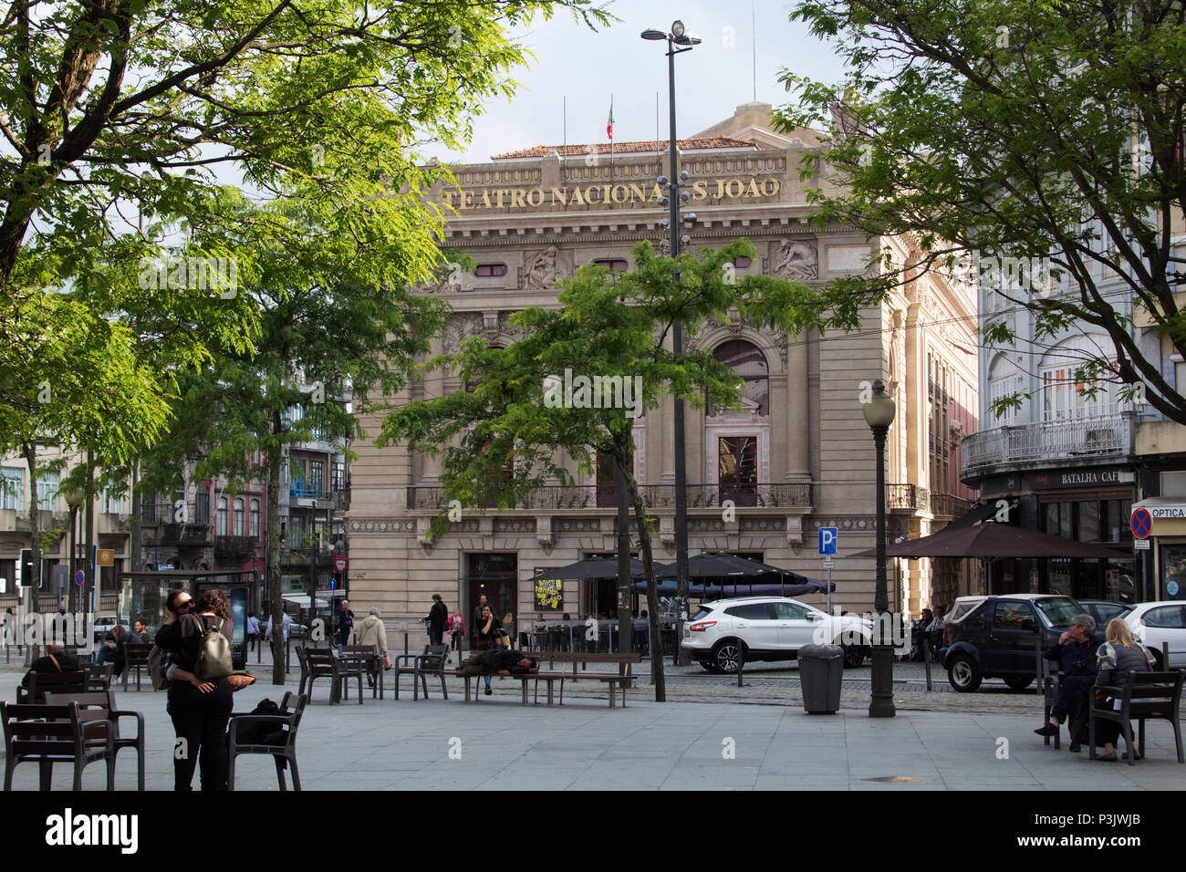 Theater porto -Fotos und -Bildmaterial in hoher Auflösung – Alamy