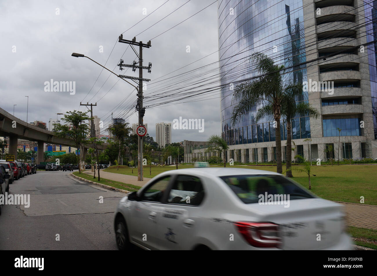 Avenida Marginal Stockfotos und -bilder Kaufen - Alamy