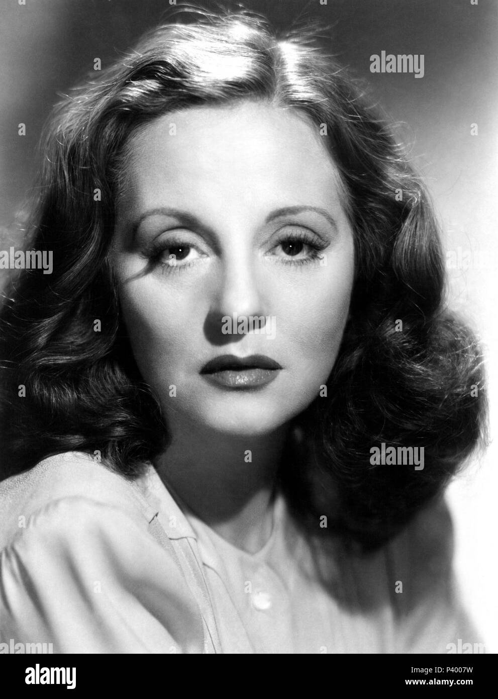 Lifeboat 1944 tallulah bankhead -Fotos und -Bildmaterial in hoher ...