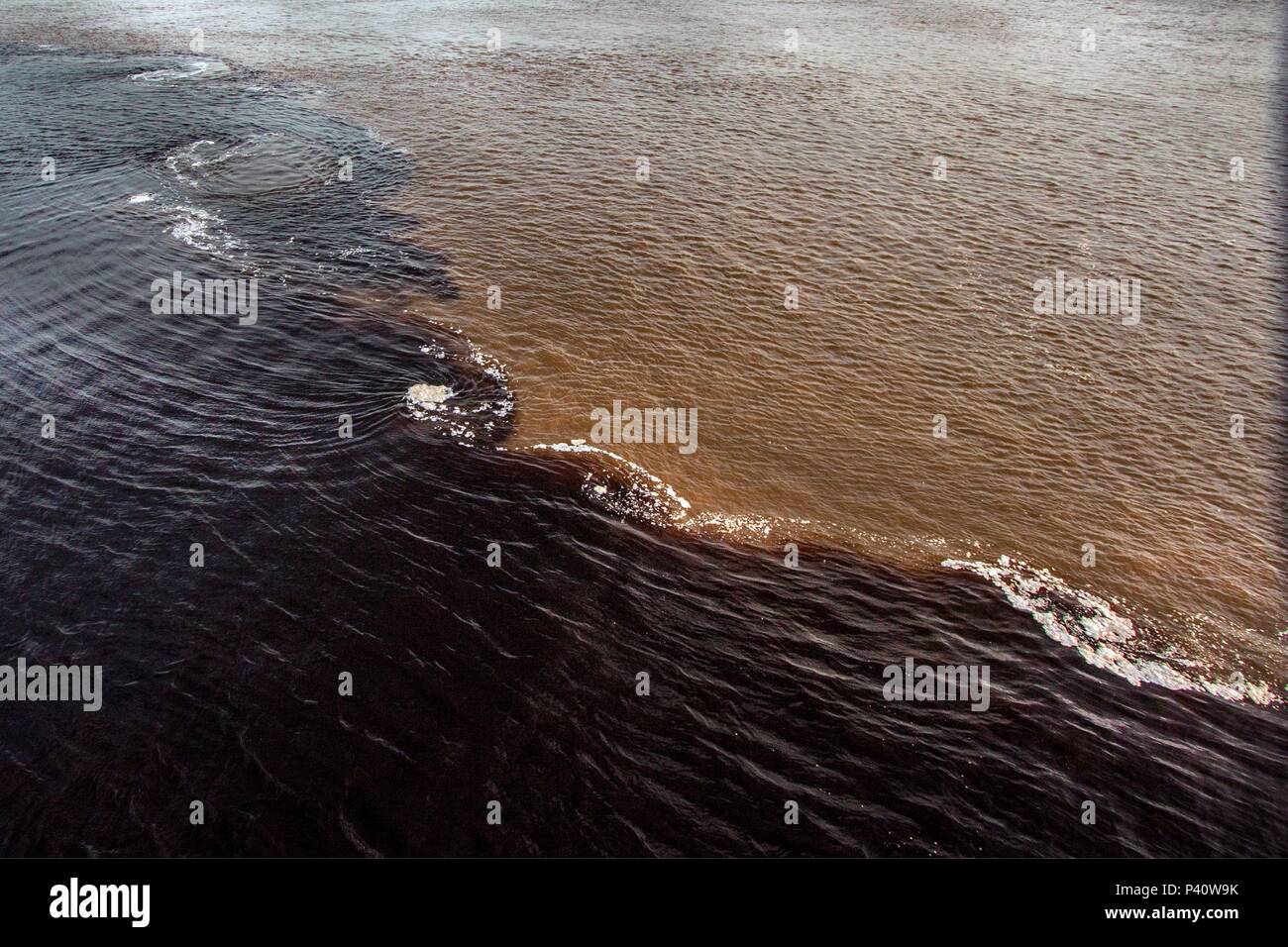 Rio Negro e Solimões Encontro das Águas encontro do Rio Negro e Rio ...