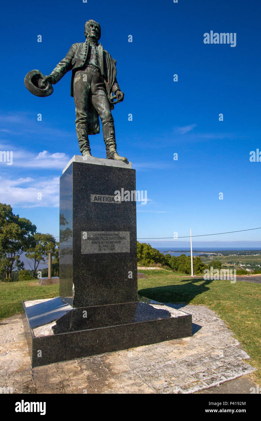 Fortaleza del Cerro - Montevidéu - Uruguai independência uruguaia ...