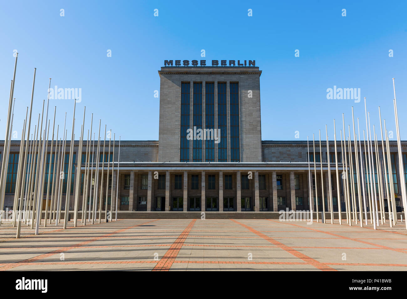 Berlin, Deutschland - 08.Mai 2018: die Gebäude der Messe Berlin. Die ...