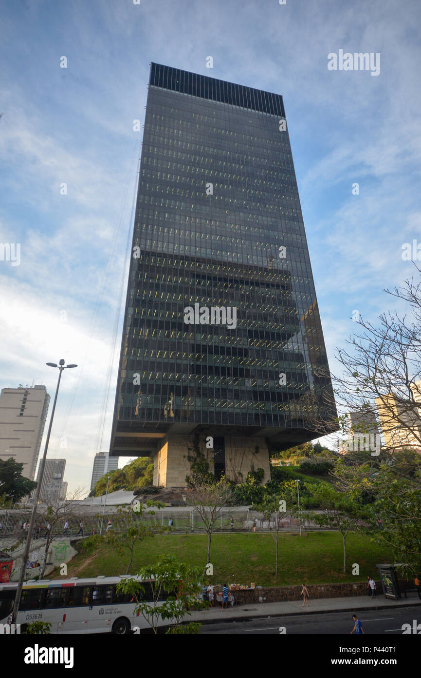 Banco nacional do desenvolvimento social -Fotos und -Bildmaterial in ...