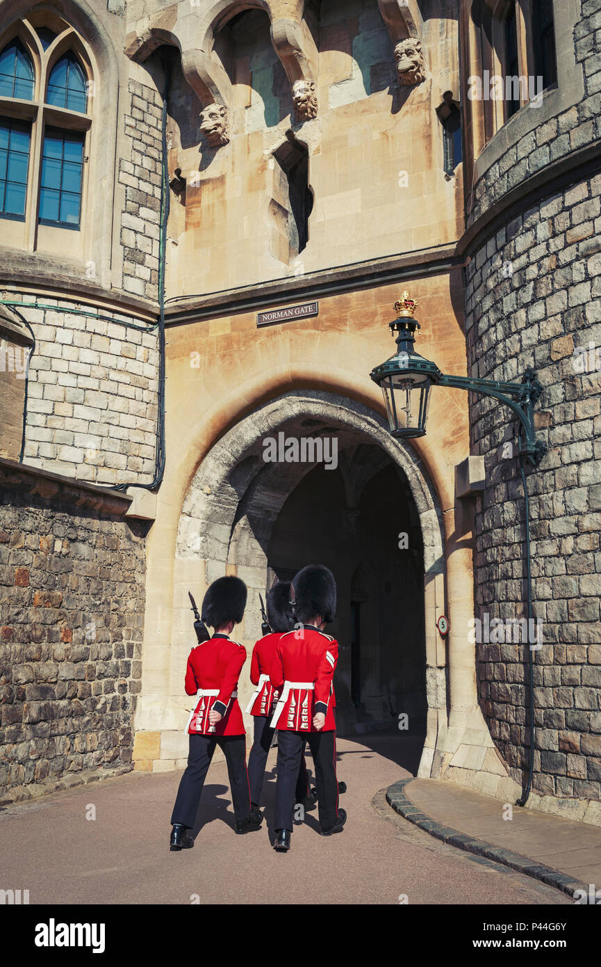 Normannisches tor windsor schloss -Fotos und -Bildmaterial in hoher ...