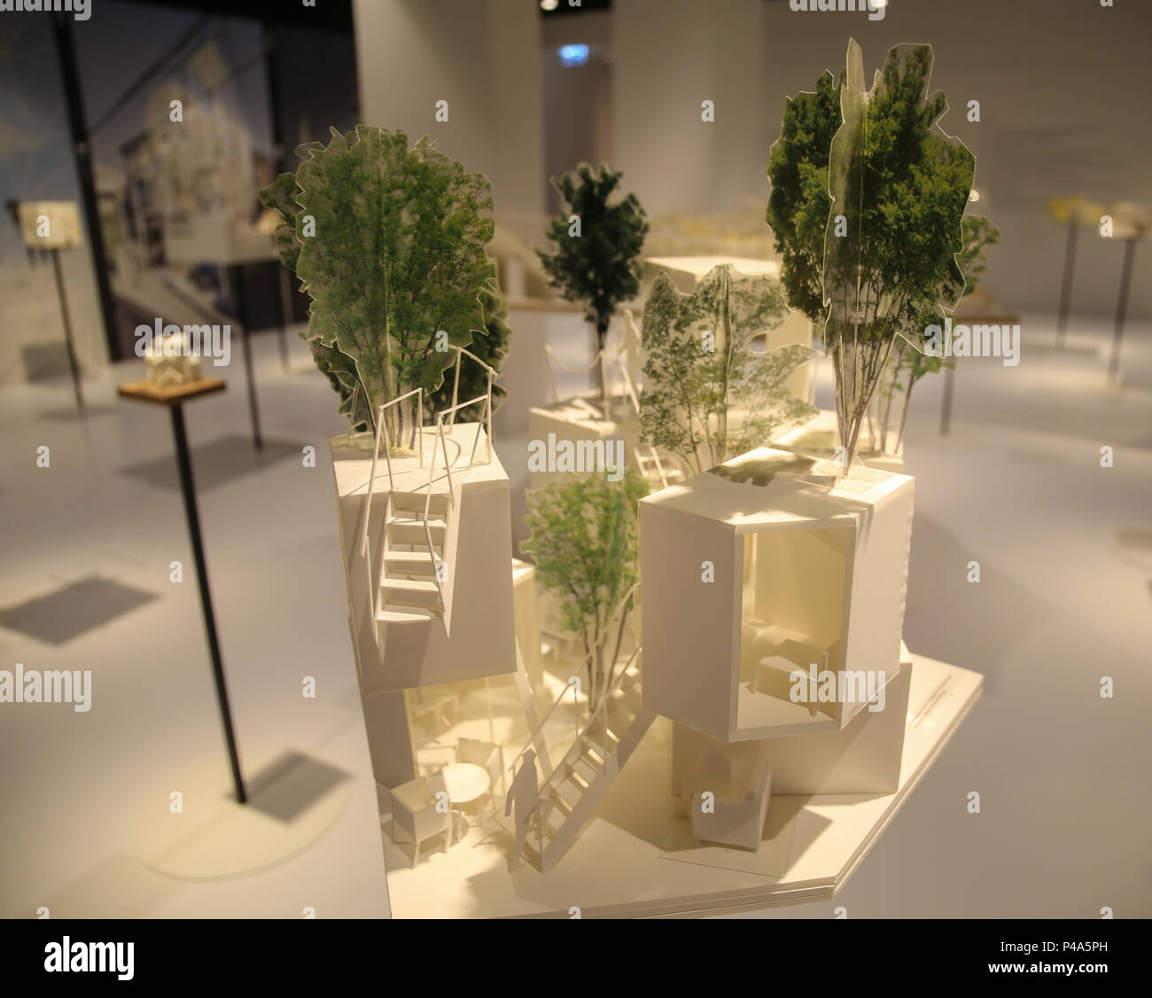 Sou fujimoto -Fotos und -Bildmaterial in hoher Auflösung – Alamy