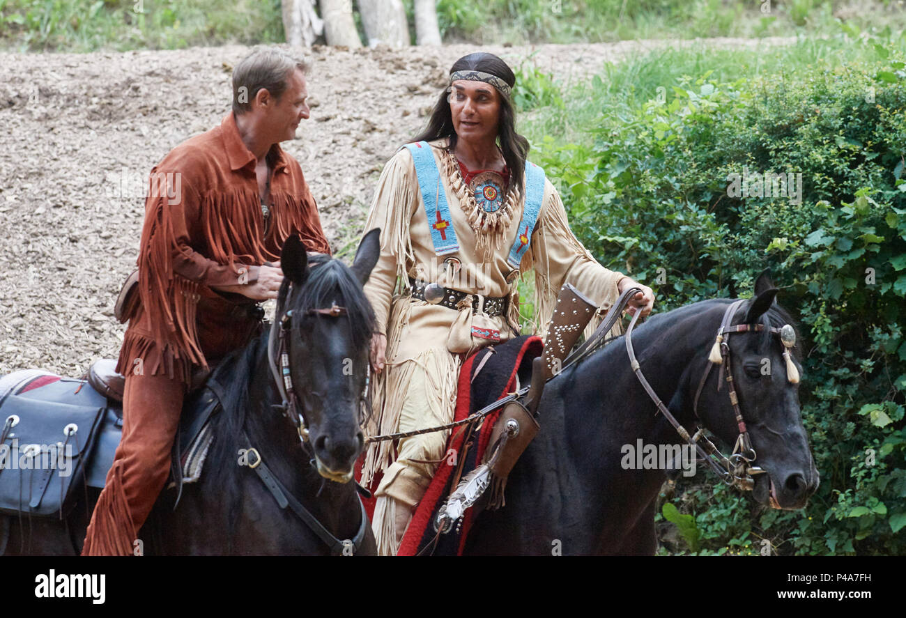 Winnetou old shatterhand -Fotos und -Bildmaterial in hoher Auflösung ...