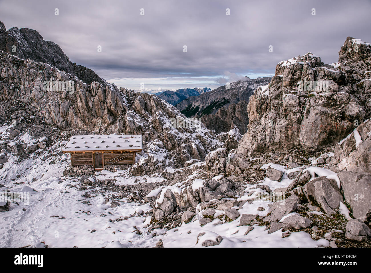 Hafelekar haus -Fotos und -Bildmaterial in hoher Auflösung – Alamy