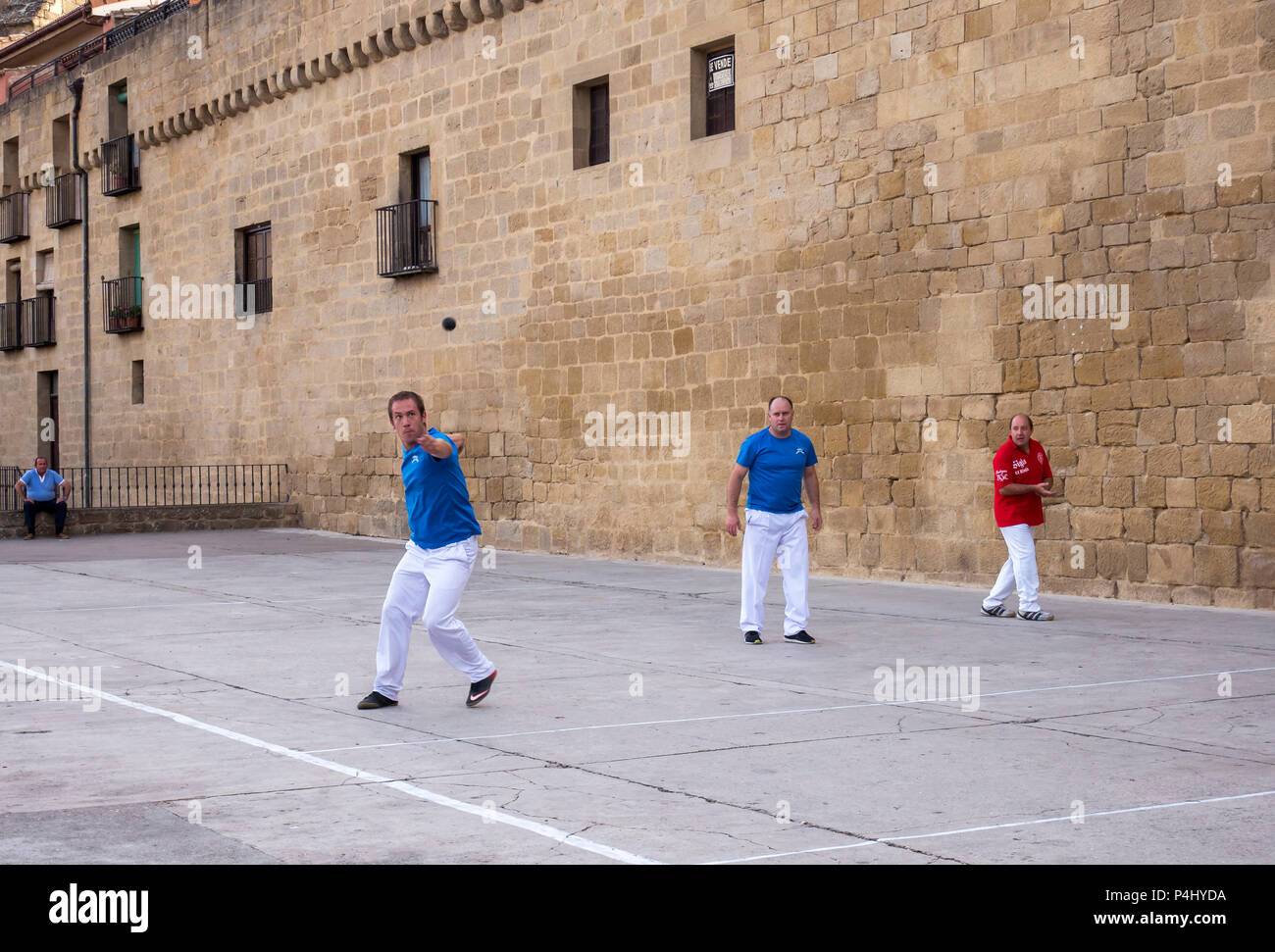 Basque pelota spain -Fotos und -Bildmaterial in hoher Auflösung – Alamy