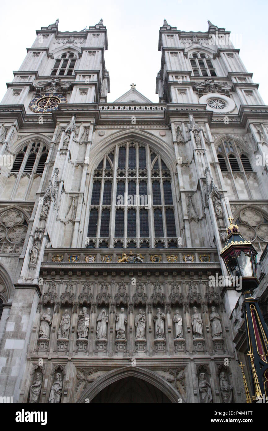 Beerdigung westminster abbey -Fotos und -Bildmaterial in hoher Auflösung – Alamy