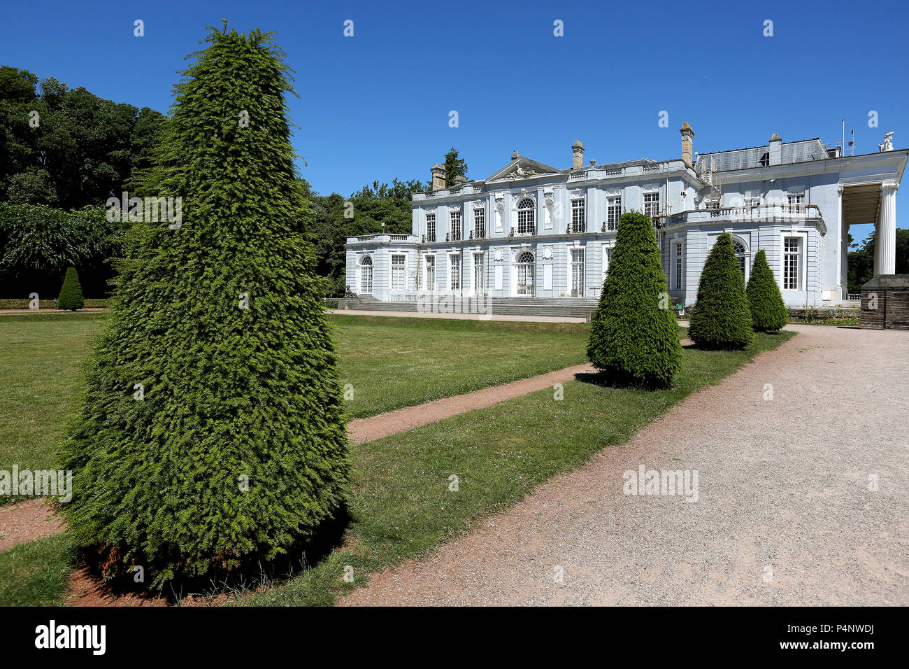 Altes herrenhaus paignton -Fotos und -Bildmaterial in hoher Auflösung ...
