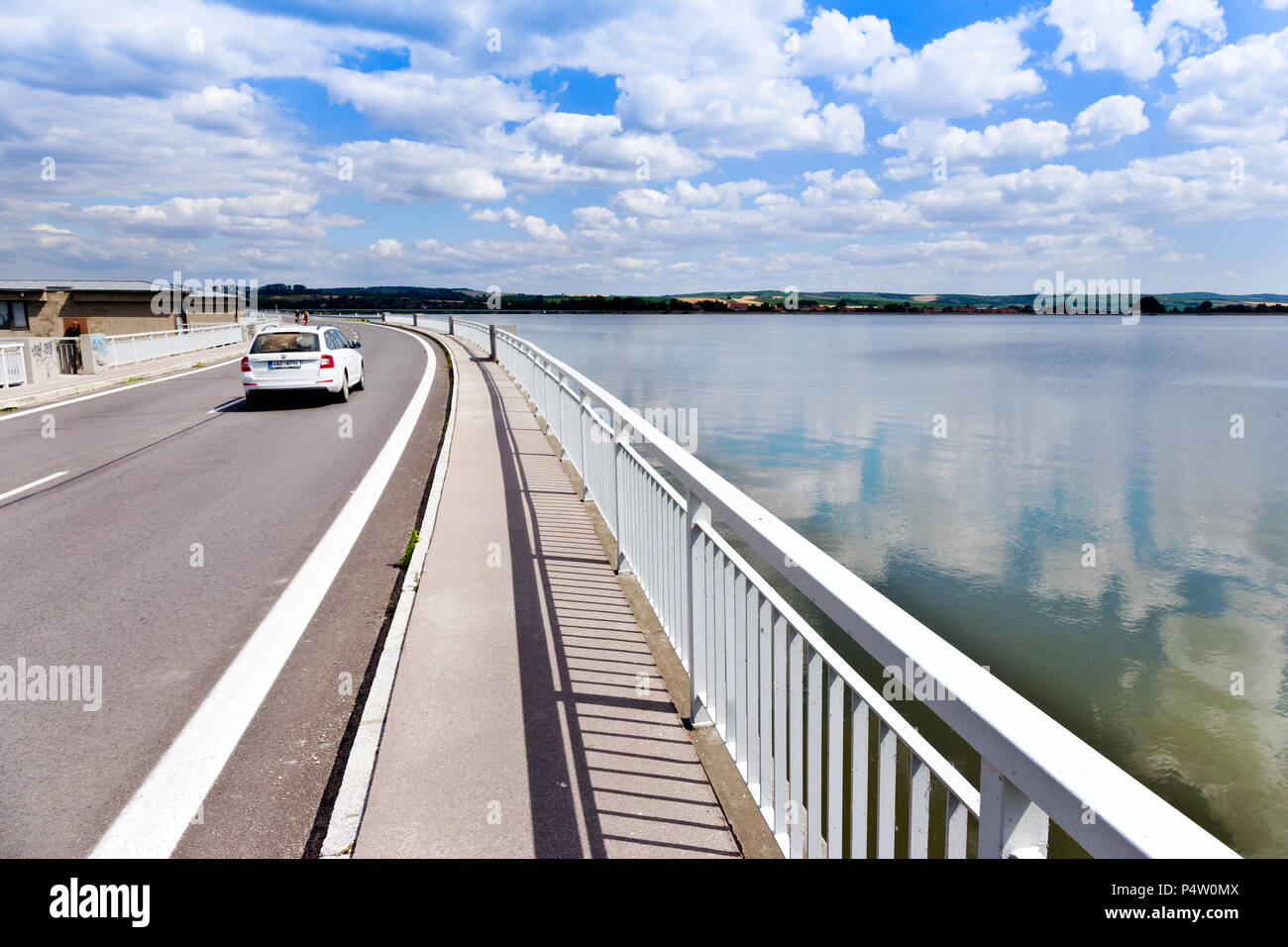 Vestonicka nadrz -Fotos und -Bildmaterial in hoher Auflösung – Alamy