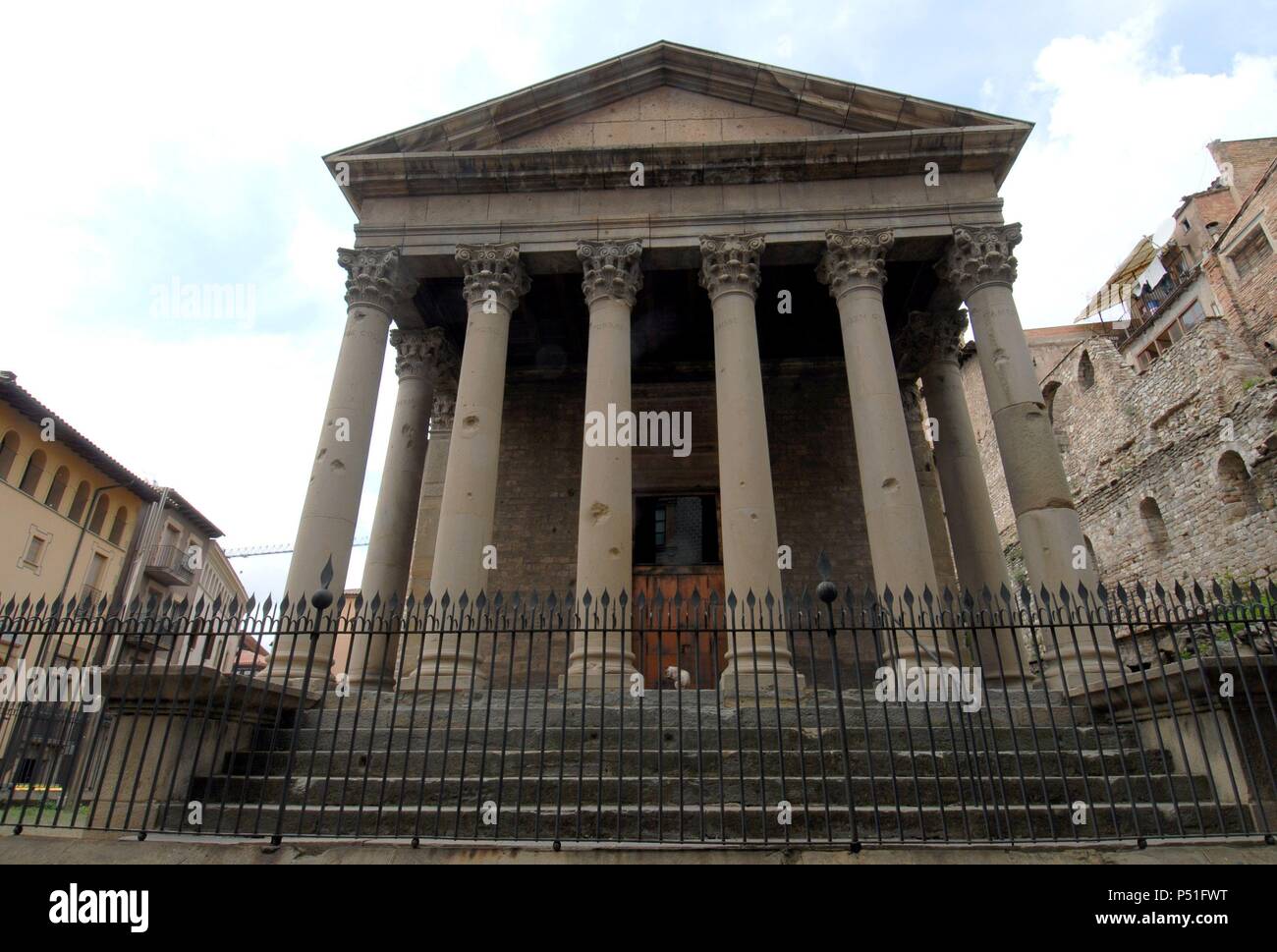 Capiteles corintios -Fotos und -Bildmaterial in hoher Auflösung – Alamy