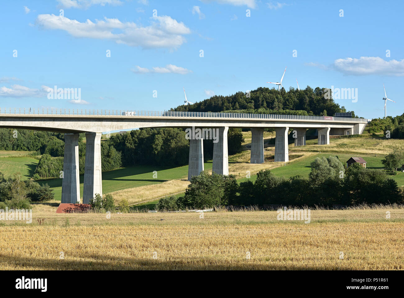A9 autobahn bavaria germany -Fotos und -Bildmaterial in hoher Auflösung ...