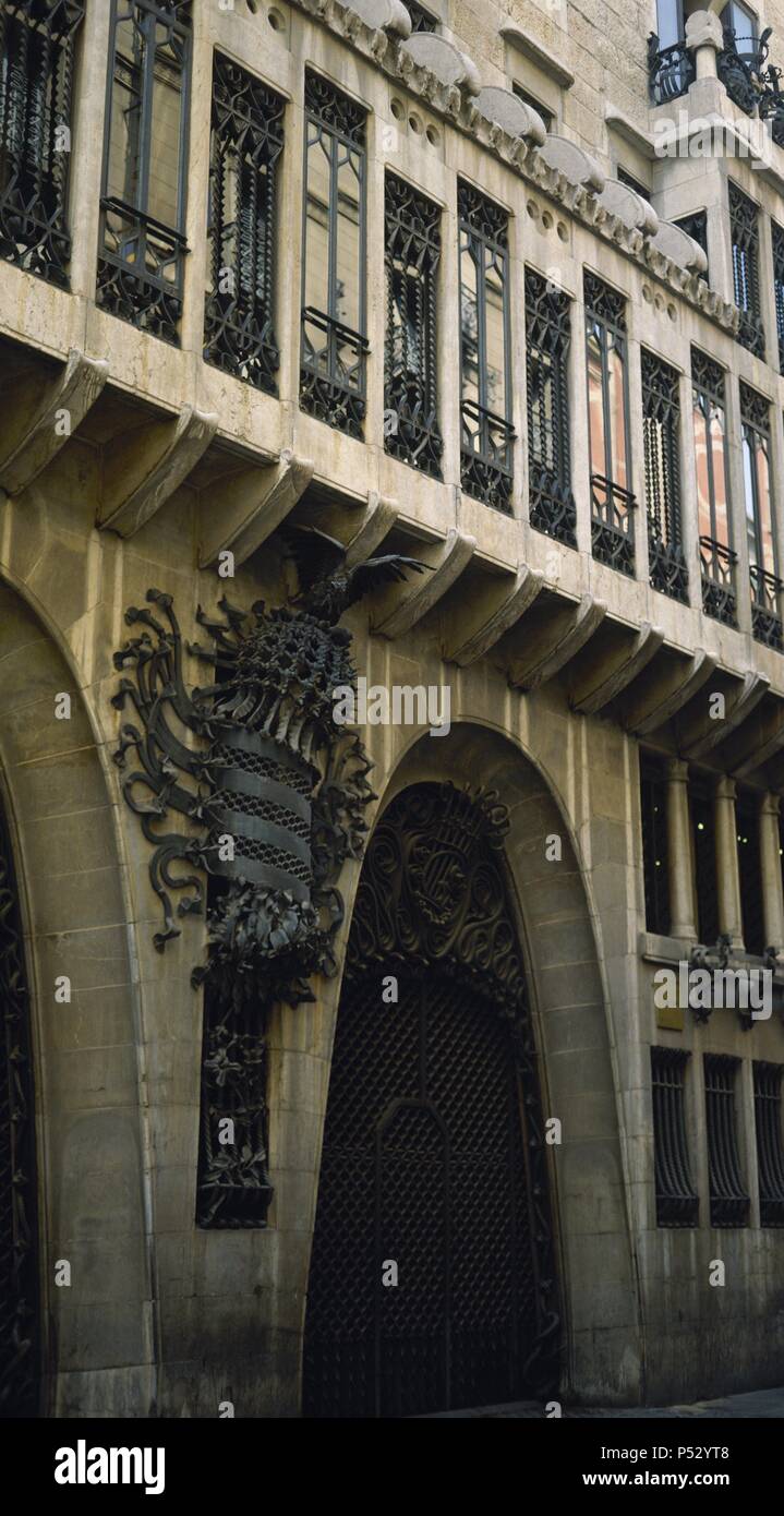 ARTE S. XIX. MODERNISMO. GAUDI, Antoni (Reus, 1852 - Barcelona, 1926 ...