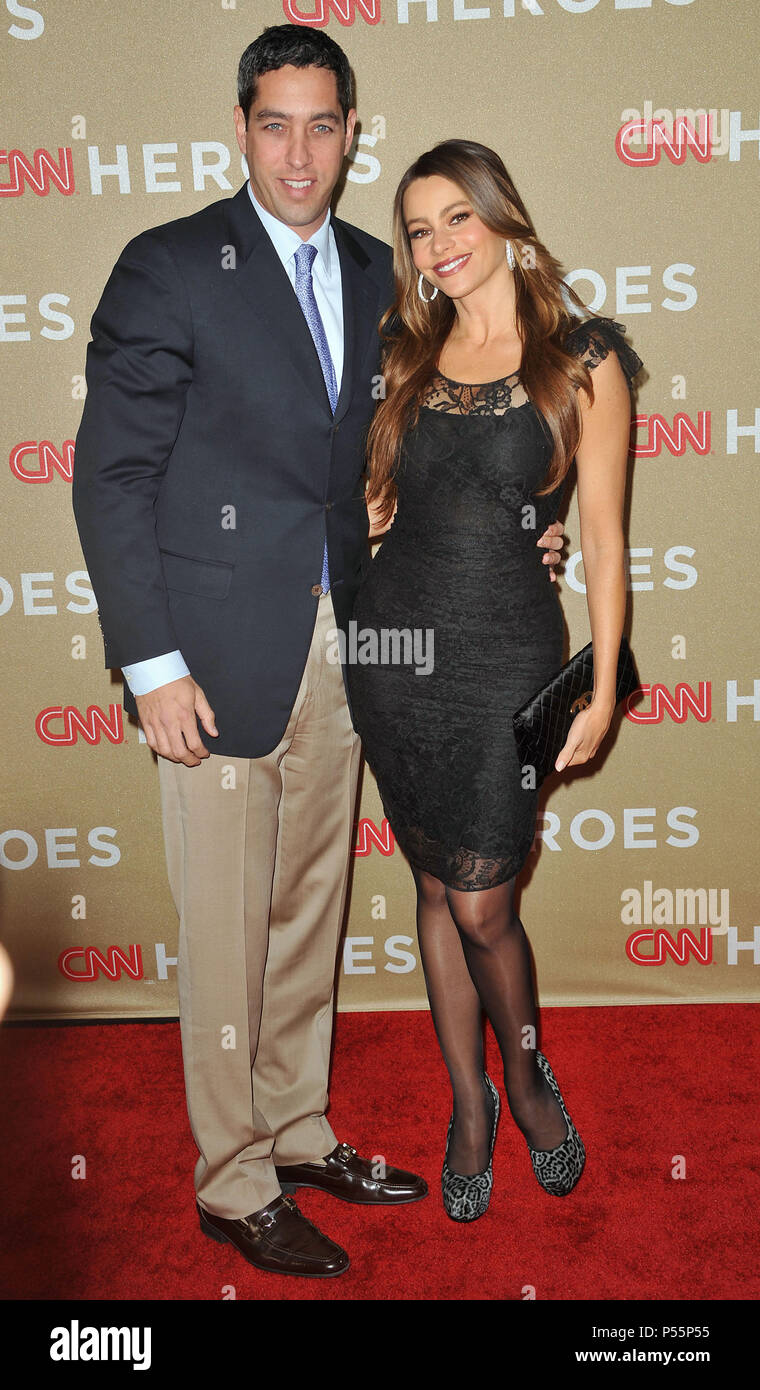 Joe gonzalez roten teppich veranstaltung -Fotos und -Bildmaterial in ...