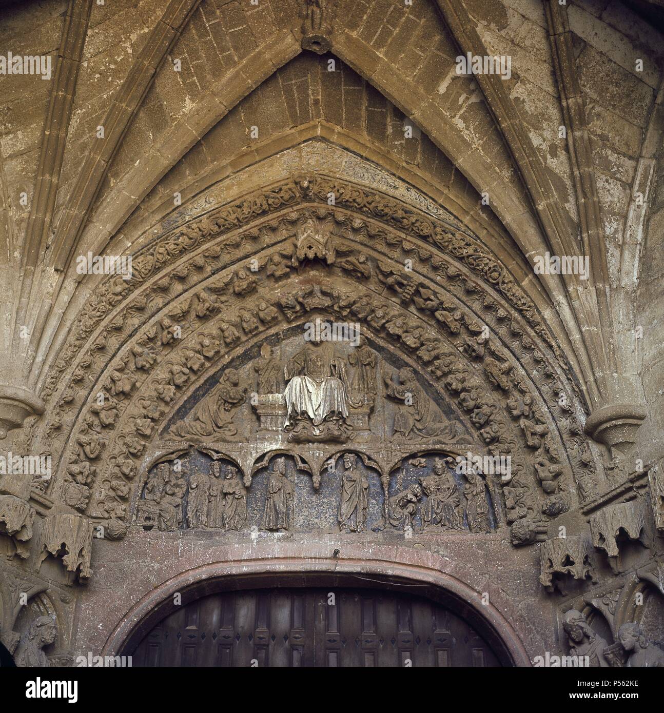 ARTE GOTICO. ESPAÑA. IGLESIA PARROQUIAL DE LA HINIESTA. Pórtico las ...