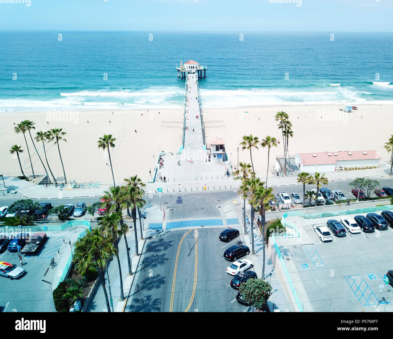 Manhattan beach pier -Fotos und -Bildmaterial in hoher Auflösung – Alamy