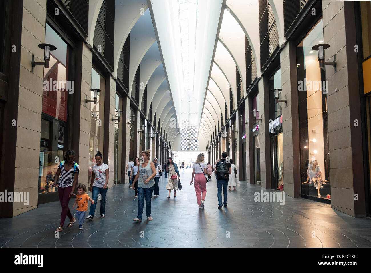 Innenraum der neuen moderne Beirut Souks Einzelhandelsentwicklung in ...
