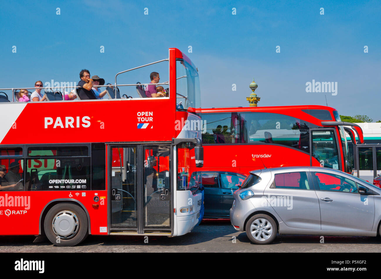 Verkehrsstaus, Sightseeing Bus, Place de la Concorde, Paris, Frankreich ...