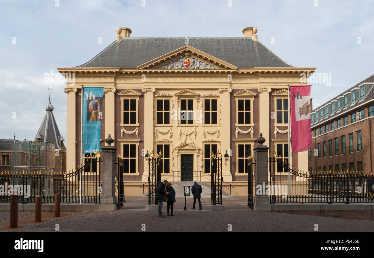 Royal art gallery mauritshuis museum -Fotos und -Bildmaterial in hoher ...