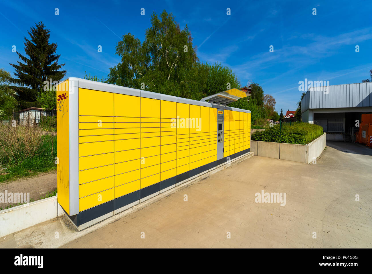 Dhl container dhl container -Fotos und -Bildmaterial in hoher Auflösung ...