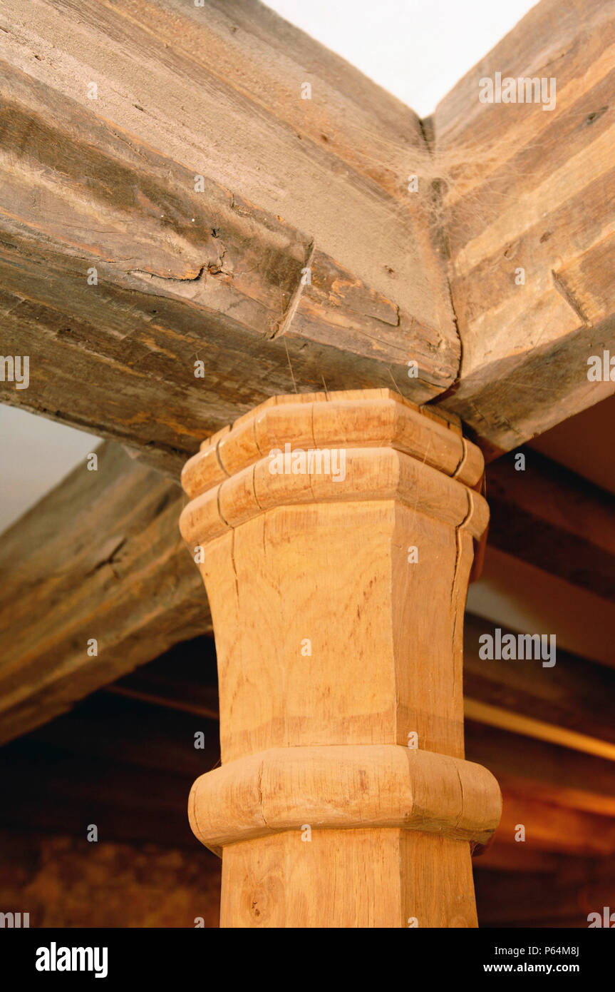 Original Eichenbalken Stockfotos und -bilder Kaufen - Alamy