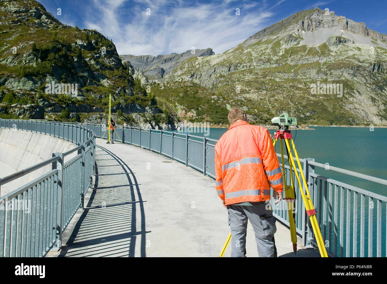 Hep dam -Fotos und -Bildmaterial in hoher Auflösung – Alamy