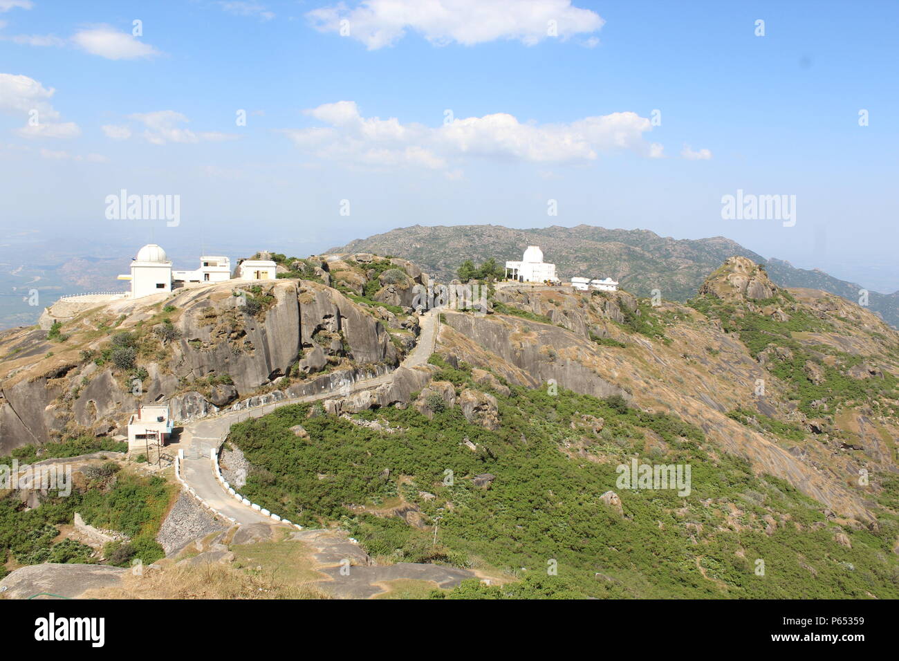 Guru Shikhar Tempelberg Abu Stockfotos und -bilder Kaufen - Alamy