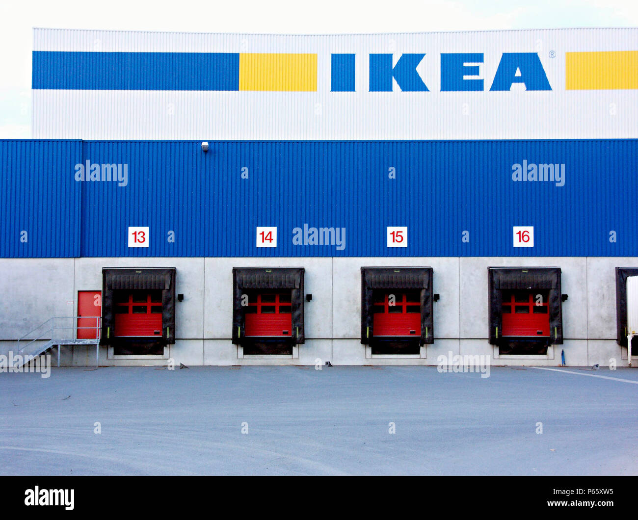 Ikea lettering -Fotos und -Bildmaterial in hoher Auflösung – Alamy