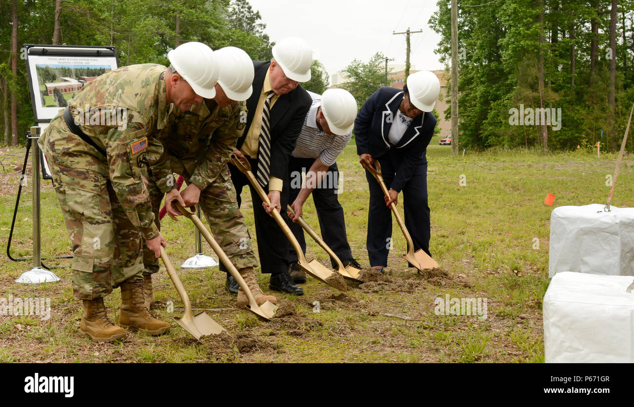 Lr briggen steven w ainsworth -Fotos und -Bildmaterial in hoher ...