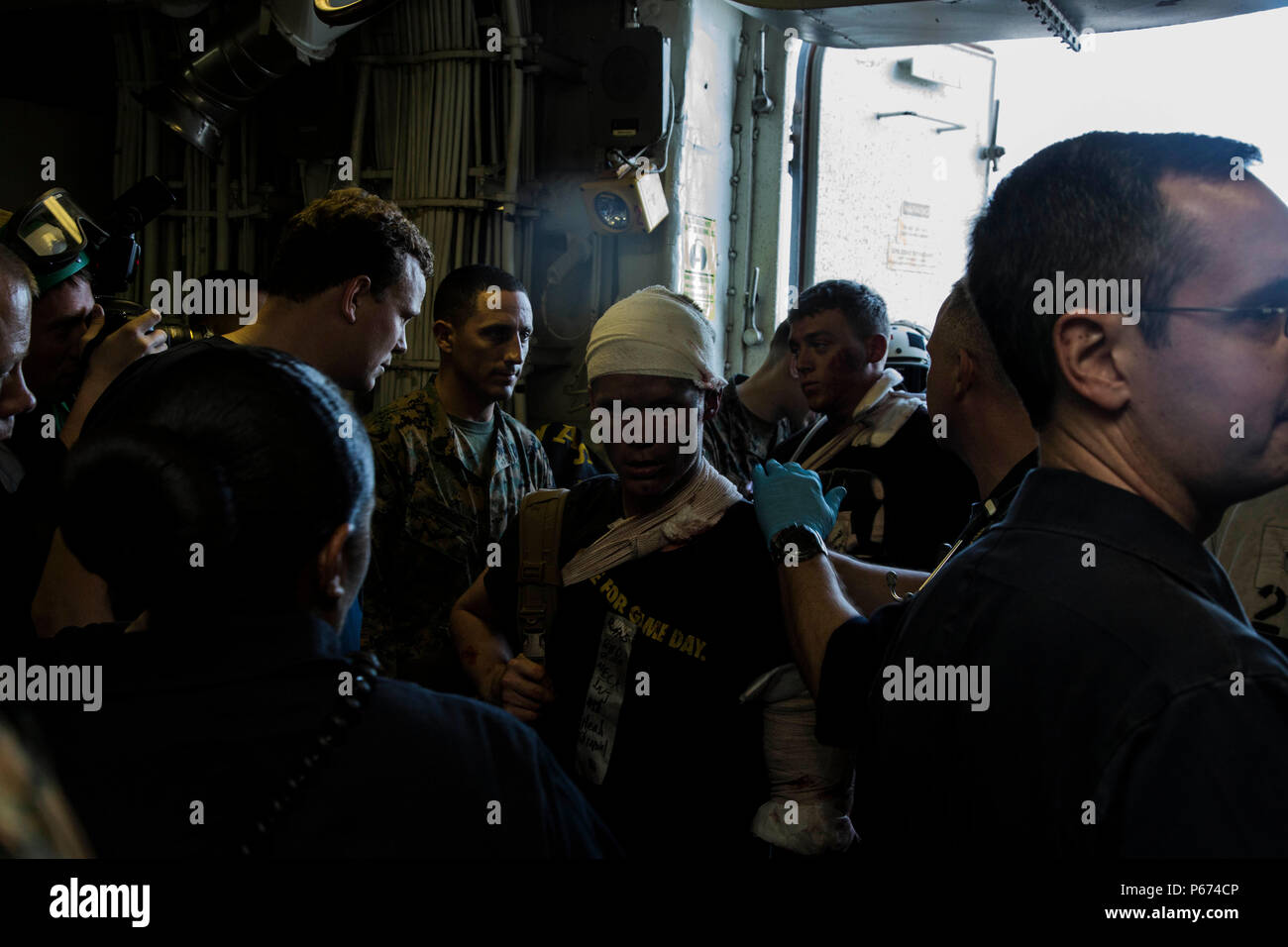 Us-Marines und US-Segler mit der 22 Marine Expeditionary Unit (MEU) und ...