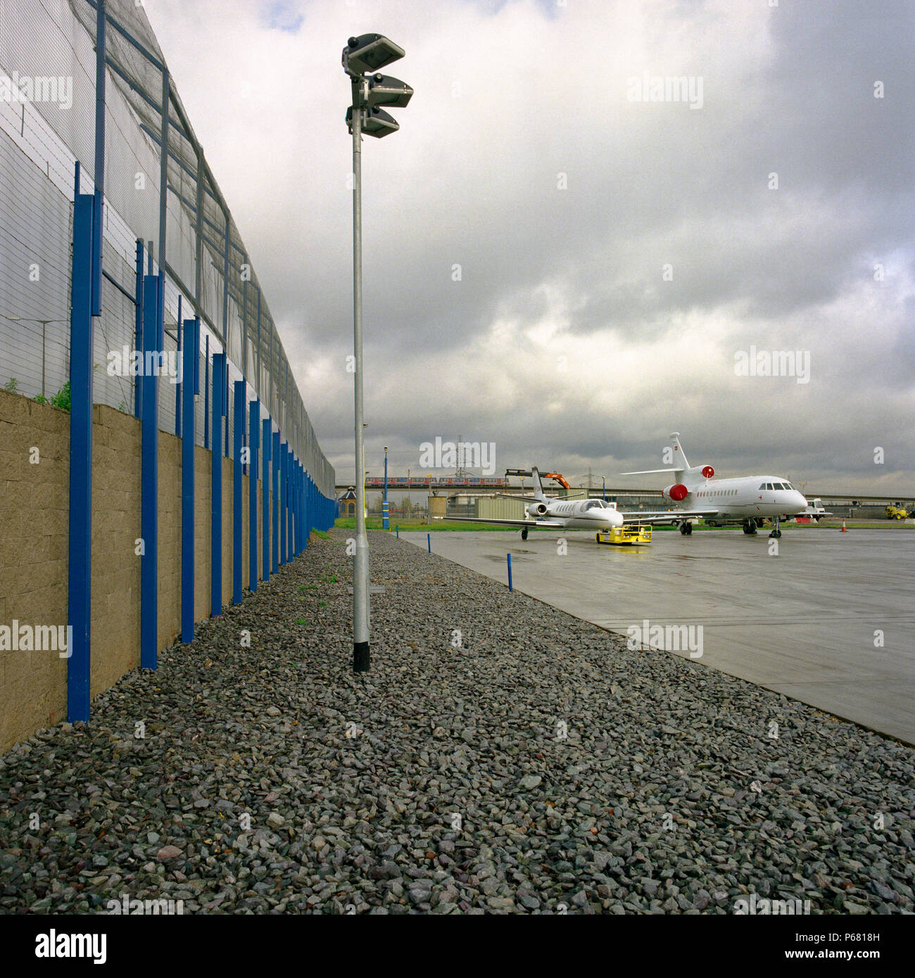 Erweiterung der landebahn -Fotos und -Bildmaterial in hoher Auflösung ...