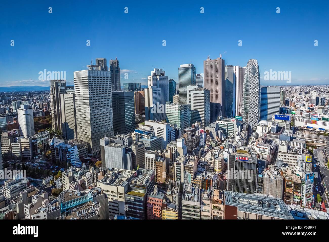 Shinjuku skyline -Fotos und -Bildmaterial in hoher Auflösung – Alamy