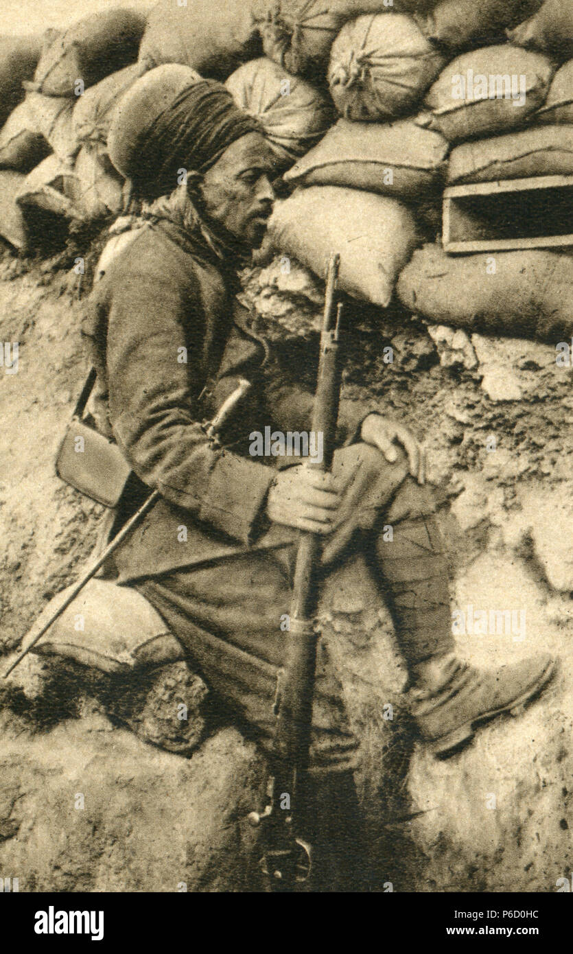 Erster weltkrieg graben soldaten 1915 -Fotos und -Bildmaterial in hoher Auflösung – Alamy
