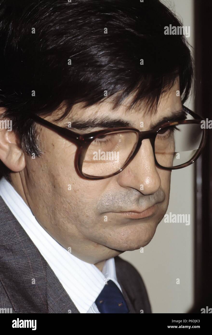 Ernest lluch -Fotos und -Bildmaterial in hoher Auflösung – Alamy