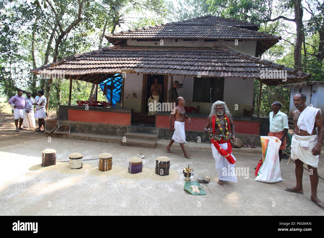 Kerala devotees -Fotos und -Bildmaterial in hoher Auflösung – Alamy