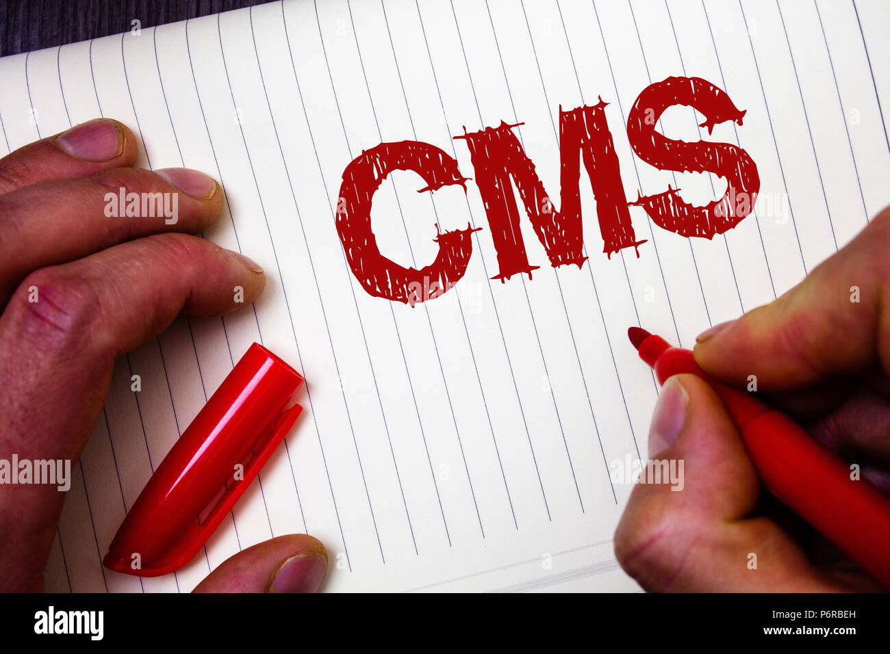 Konzeptionelle Hand schreiben Übersicht Cms. Business foto Präsentation ... Konzeptionelle Hand schreiben Übersicht Cms. Business foto Präsentation ...