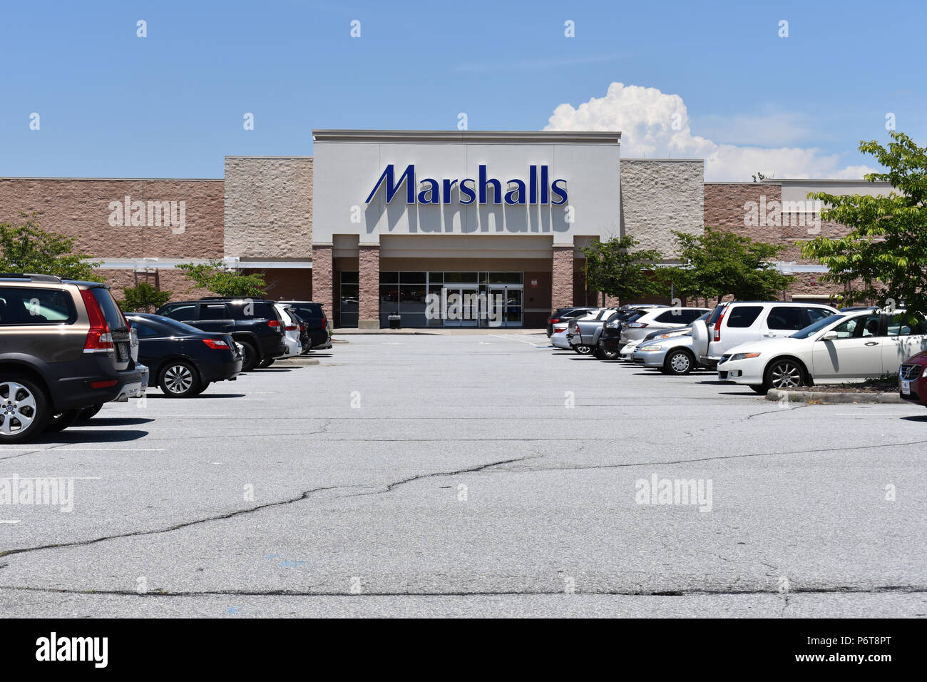 Marshalls department store -Fotos und -Bildmaterial in hoher Auflösung ...