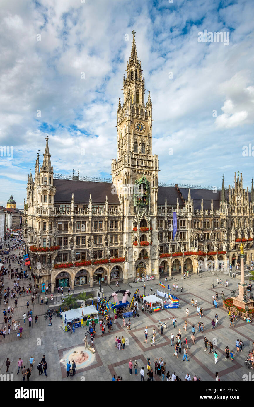 Neues Rathaus oder Neues Rathaus, Marienplatz, München, Bayern ...