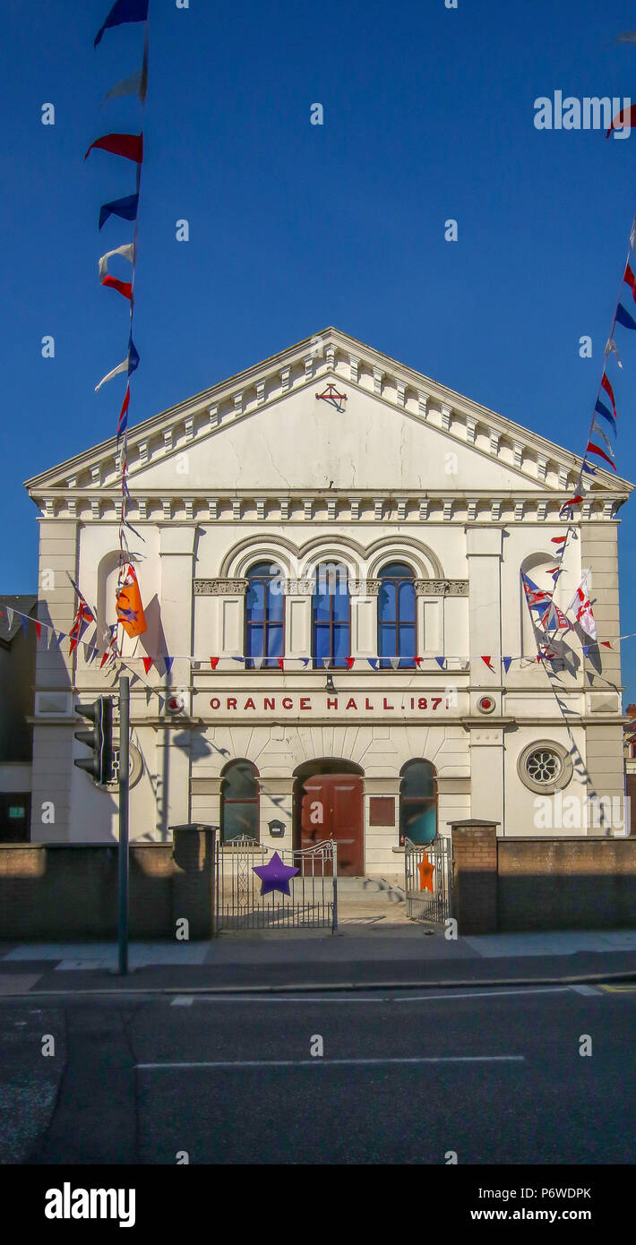 Orange hall nordirland -Fotos und -Bildmaterial in hoher Auflösung – Alamy