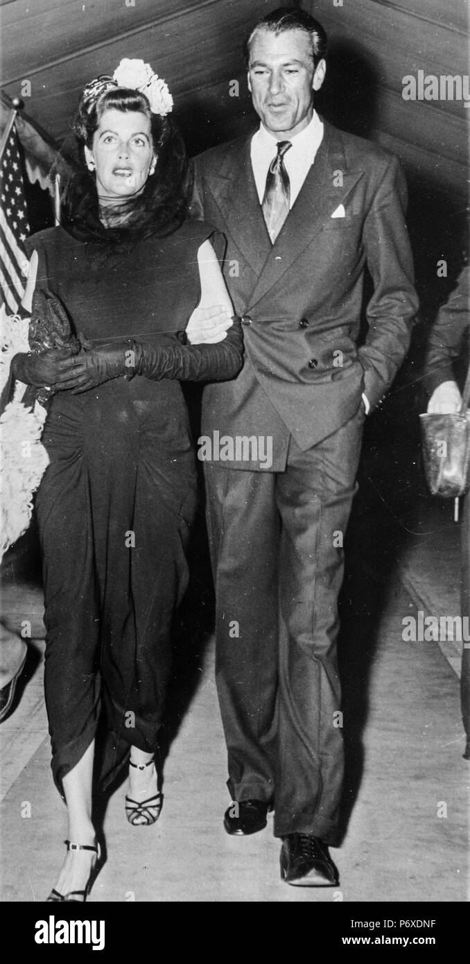 Gary Cooper, Veronica Cooper, 60 s Stockfotografie - Alamy