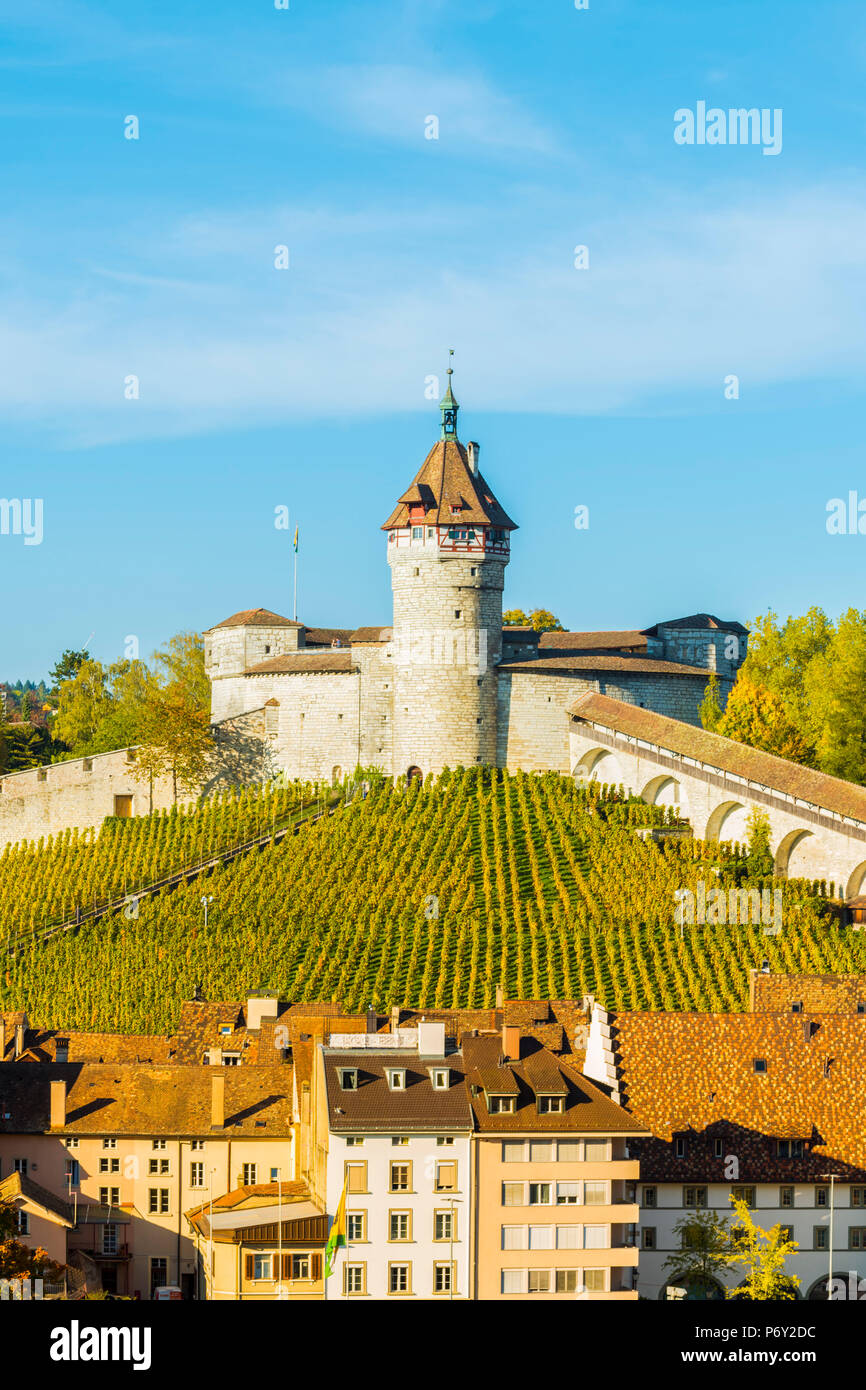 Burg munot -Fotos und -Bildmaterial in hoher Auflösung – Alamy