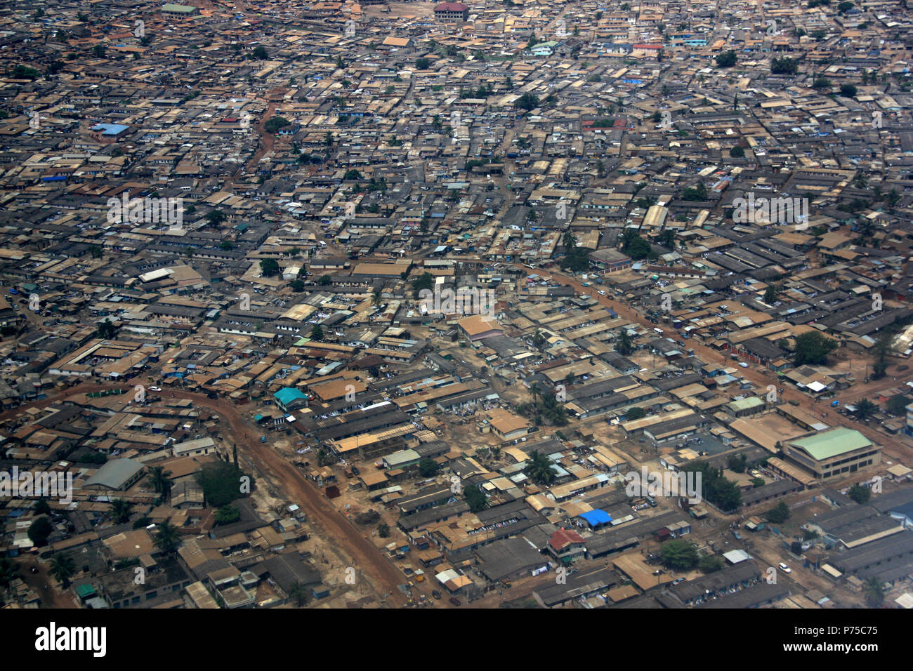 Ghana slum -Fotos und -Bildmaterial in hoher Auflösung – Alamy